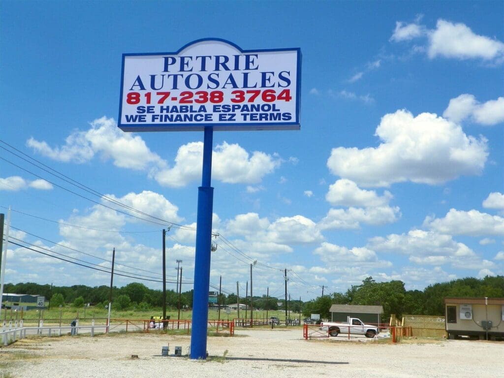 Pole & Pylon Signs | Legacy Signs of Texas