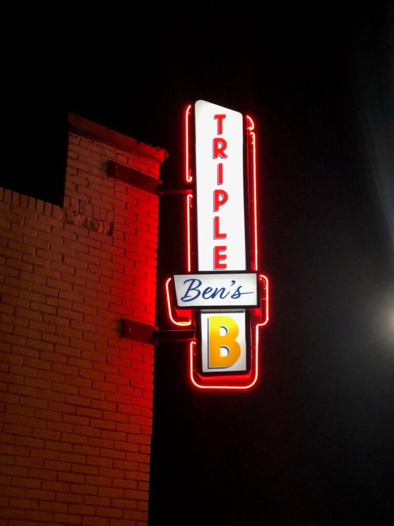 Blade Signs | Legacy Signs of Texas