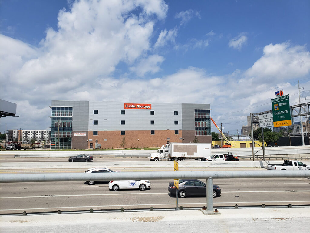 High Rise Building Signs | Legacy Signs of Texas